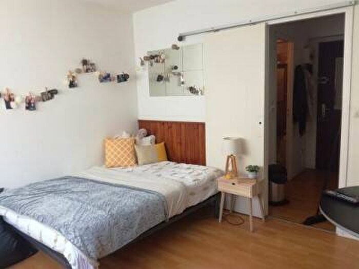 Appartement 1 pièce à louer à Saint Augustin, Tauzin, Alphonse Dupeux, Bordeaux