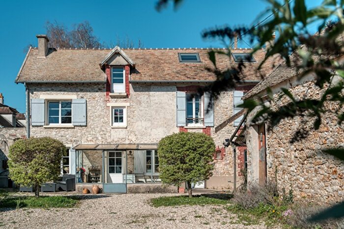 Maison à vendre - Saulx-Marchais - 7 pièces - 4 chambres