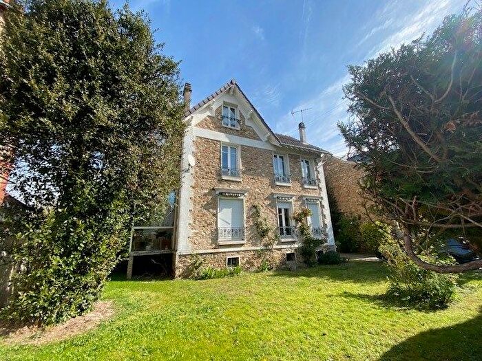 Saint-Prix - Maison 6 pièces à vendre