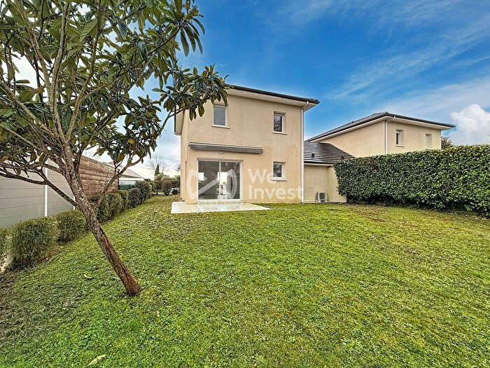 Maison à vendre - Sauvagnon - 4 pièces - 3 chambres