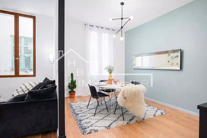 Nice, Vieux Nice : Appartement 2 pièces à vendre