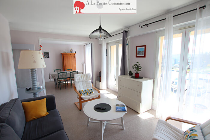 Appartement à vendre - Chartres - 4 pièces - 3 chambres