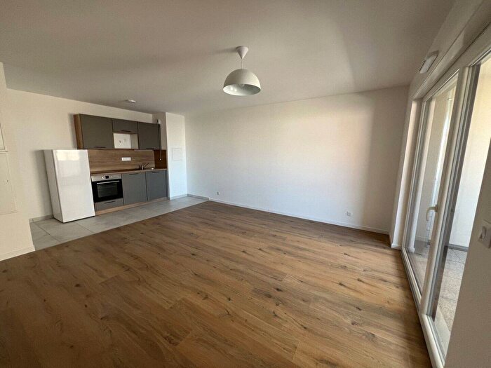 Appartement à louer - Centre Sud Ouest, Saint-Louis - 5 pièces - 4 chambres