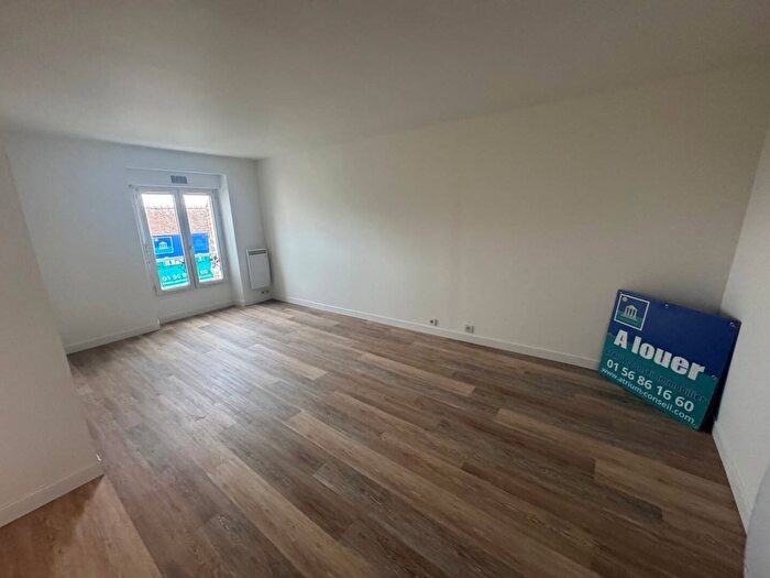Centre Ville Chateau, Chennevières-sur-Marne - Appartement 1 pièce à louer