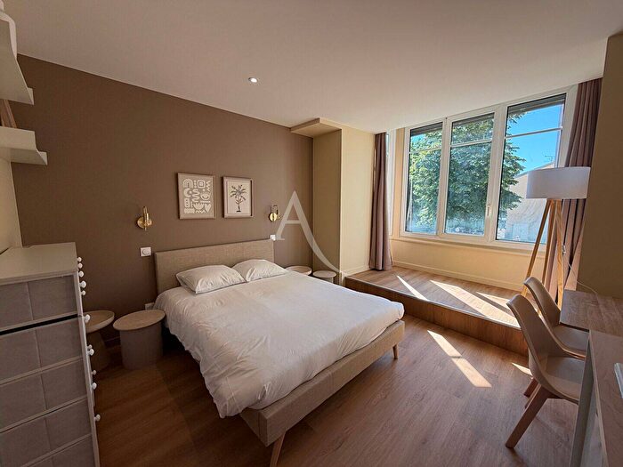 Appartement 1 pièce à Centre Ville, Bourg-en-Bresse, à louer