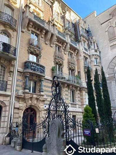 Appartement 1 pièce à Gros Caillou, Paris 7ème arrondissement, à louer