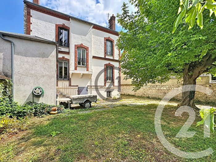 Montereau-Fault-Yonne, Ville basse - Maison 9 pièces à vendre