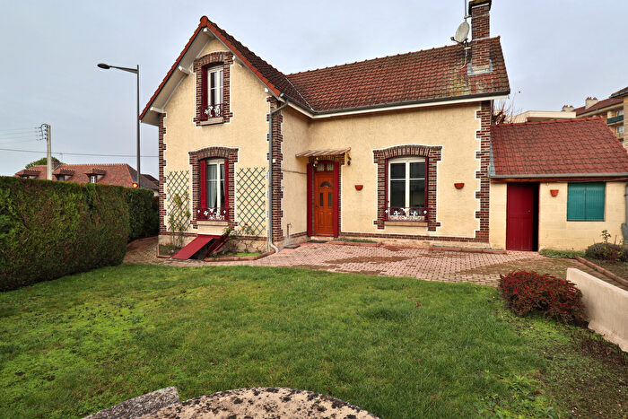 Maison à vendre - Troyes, Marots - 4 pièces - 2 chambres