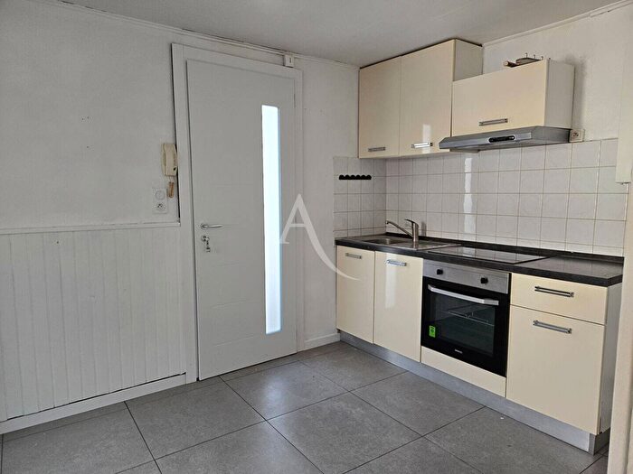 Saint-Benoît-de-Carmaux - Appartement 2 pièces à louer
