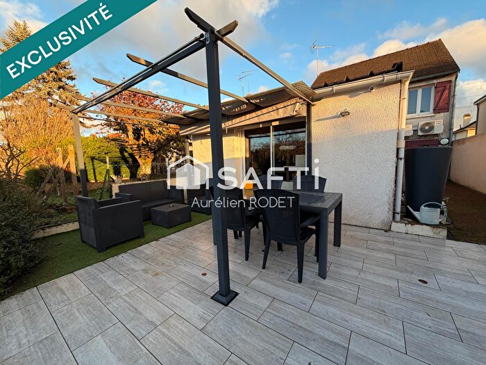 Maison à vendre - Déols - 4 pièces - 3 chambres