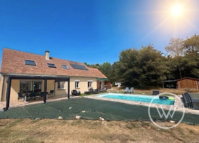Maison 7 pièces à vendre à Cérans-Foulletourte