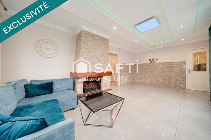 Appartement à vendre - Champigneulles - 6 pièces - 3 chambres