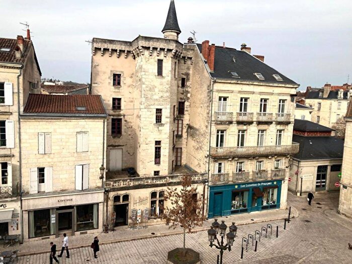 Appartement à louer - Puy-Saint Font, Périgueux - 3 pièces - 2 chambres