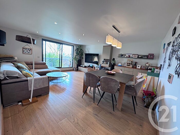 Appartement à vendre - Suresnes, Plateau Ouest - 4 pièces - 3 chambres