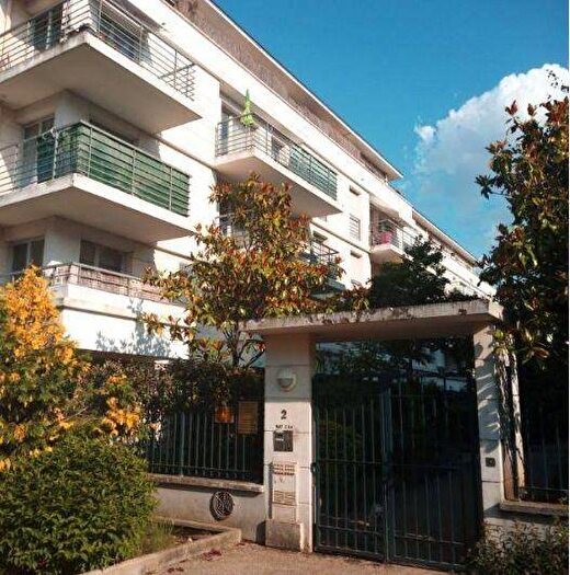 Appartement à louer - Noisiel - 3 pièces - 2 chambres