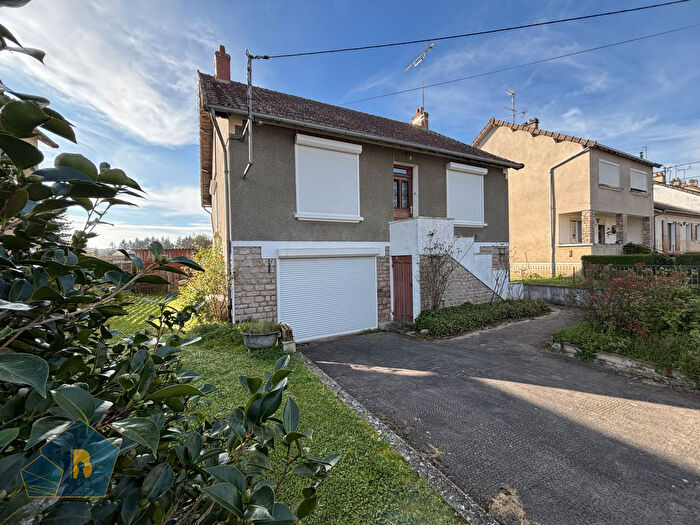 Boussac - Maison 6 pièces à vendre