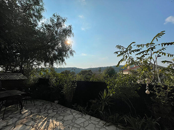 Le Castellet : Maison 1 pièce à vendre