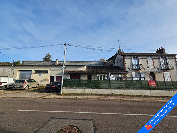 Maison à vendre - Joigny - 4 pièces - 3 chambres