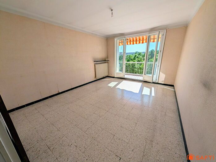 Nîmes, collines - Appartement 2 pièces à vendre