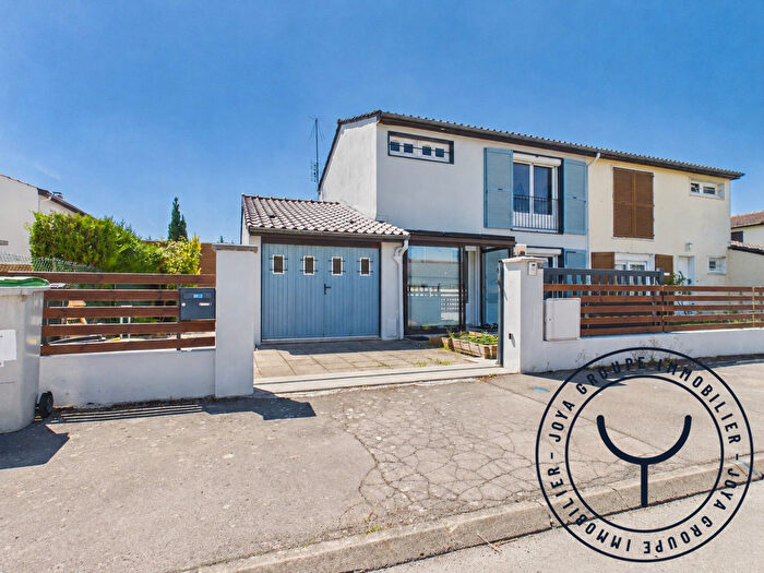 Maison 5 pièces à vendre - La Chapelle-Saint-Luc, Chantereigne, Montvilliers