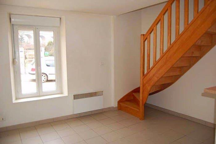 Saint-Satur : Appartement 2 pièces à louer
