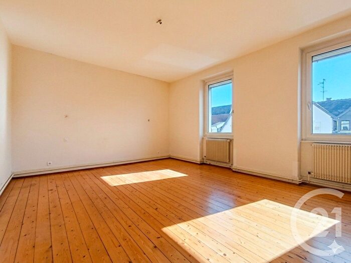 Maisons à vendre et appartements à louer - 3