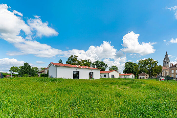 Maison à vendre - Saint-Bénigne - 4 pièces - 3 chambres