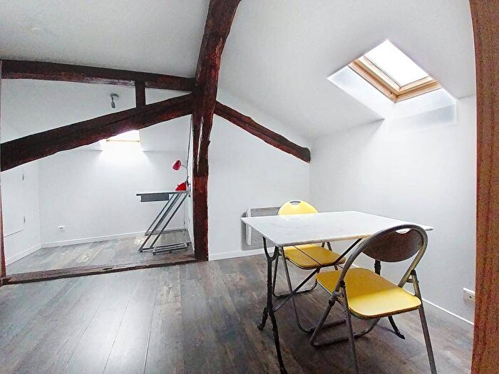 Appartement à louer - Lecoq, Clermont-Ferrand - 1 pièce - 1 chambre