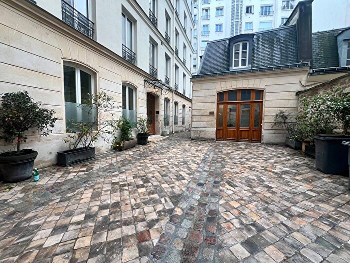 Appartement à louer - Charles Laffitte, Neuilly-sur-Seine - 1 pièce - 1 chambre