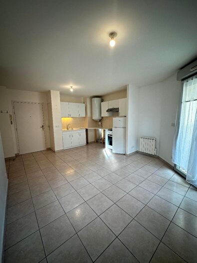 Appartement à louer - Saint-Étienne, Centre-ville, Peuple, Chavanelle - 2 pièces - 1 chambre