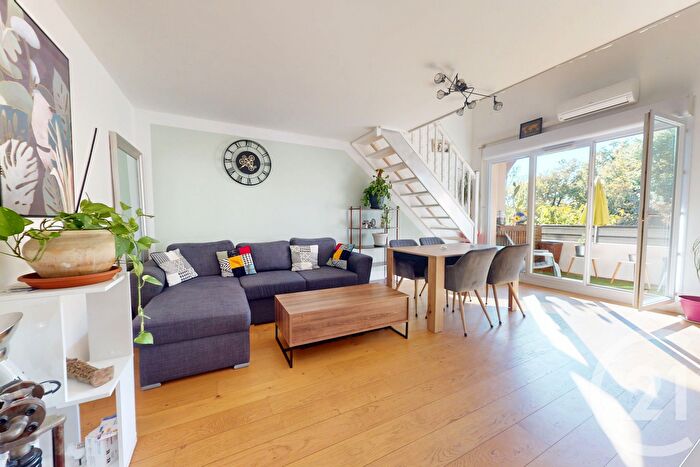 Appartement à vendre - Saint-Jean - 4 pièces - 3 chambres