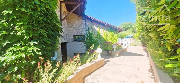 Maison à vendre - La Verpillière - 10 pièces - 4 chambres