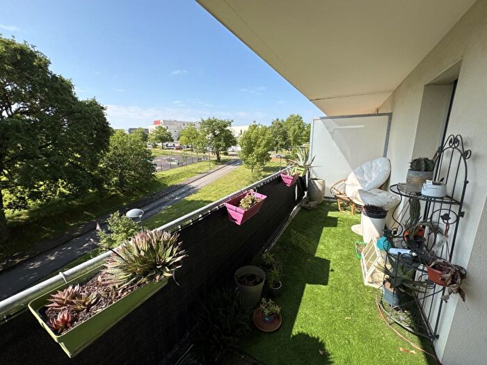 Appartement à louer - Noyal-sur-Vilaine - 2 pièces - 1 chambre