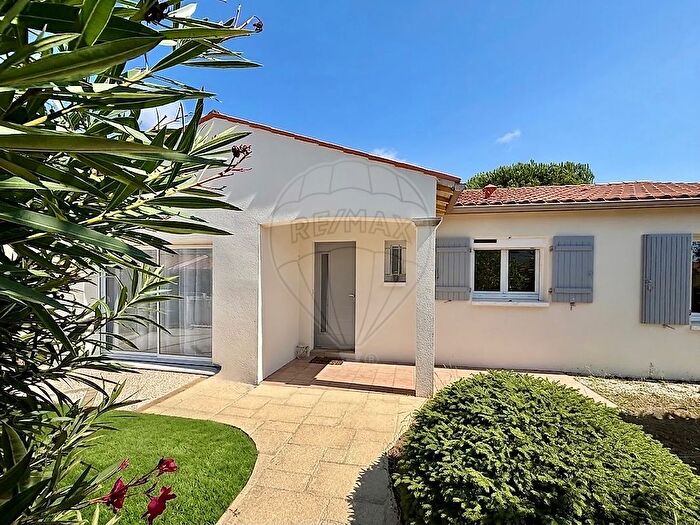 Saint-Palais-sur-Mer - Maison 4 pièces à vendre