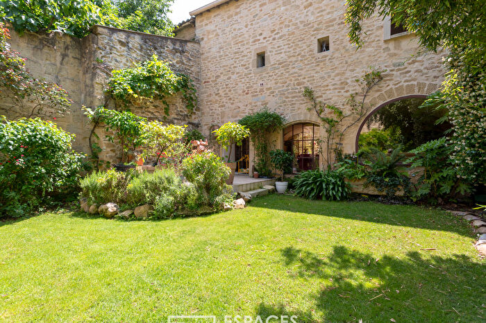 Maison à vendre - Aigues-Vives - 9 pièces - 5 chambres