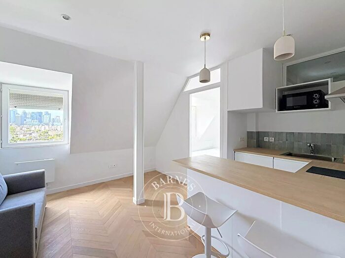 Neuilly-sur-Seine, Parc de Neuilly : Appartement 2 pièces à louer