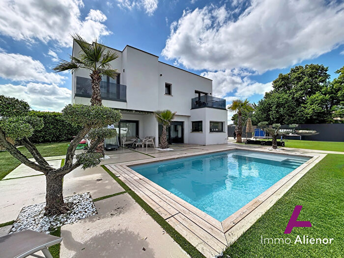 Maison 5 pièces à Ambarès-et-Lagrave, à vendre