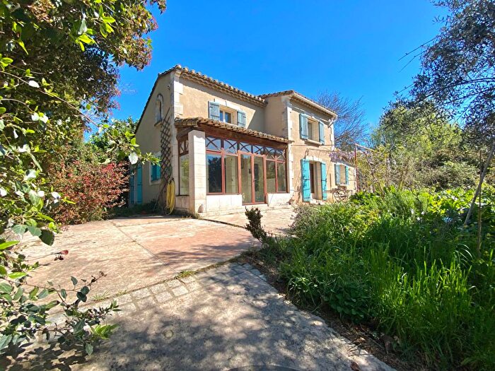 Maison 5 pièces à Saint-Rémy-de-Provence, à vendre