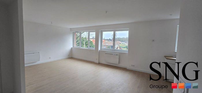Appartement 4 pièces à Zone Industrielle de Cantimpré, Cambrai, à louer