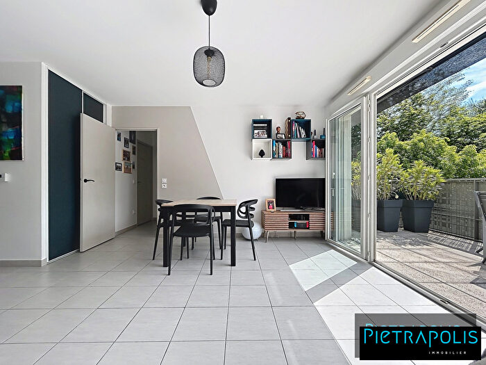 Meyzieu - Appartement 3 pièces à vendre