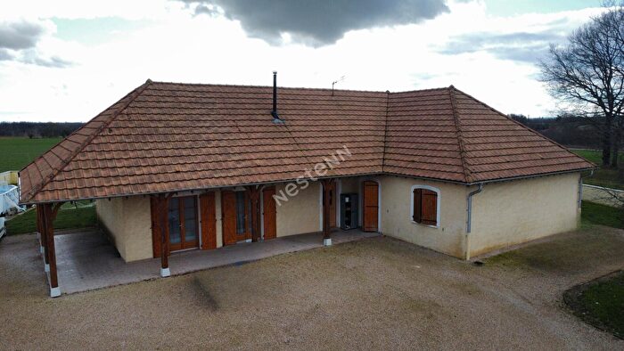 Maison à vendre - Louhans - 5 pièces - 4 chambres