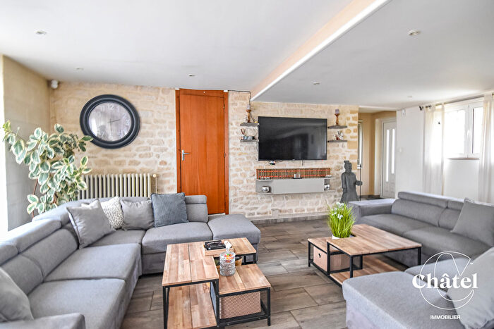 Maison à vendre - Lamorlaye - 8 pièces - 6 chambres