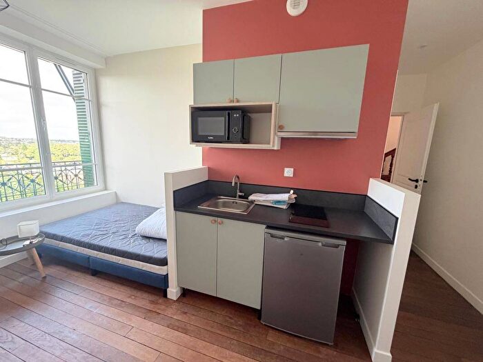 Appartement 1 pièce à Sud, Triel-sur-Seine, à louer