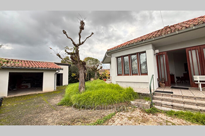 Maison à vendre - Castelsarrasin, Centre-ville - 5 pièces - 3 chambres