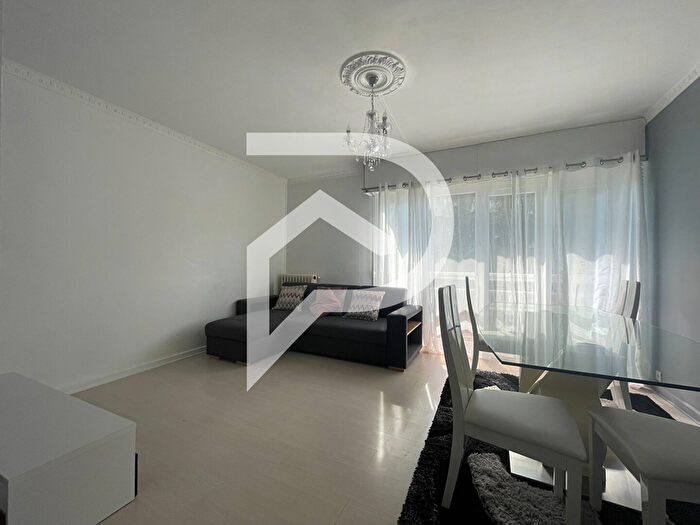 Appartement à louer - Meaux, Frot, Clémenceau, Saint-Faron - 3 pièces - 2 chambres