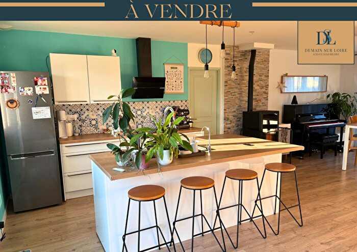 Maison à vendre - Meung-sur-Loire - 5 pièces - 4 chambres