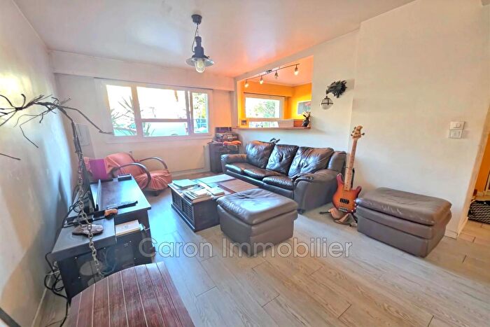 Appartement à vendre - Mandelieu-la-Napoule, Les Termes - 2 pièces - 1 chambre