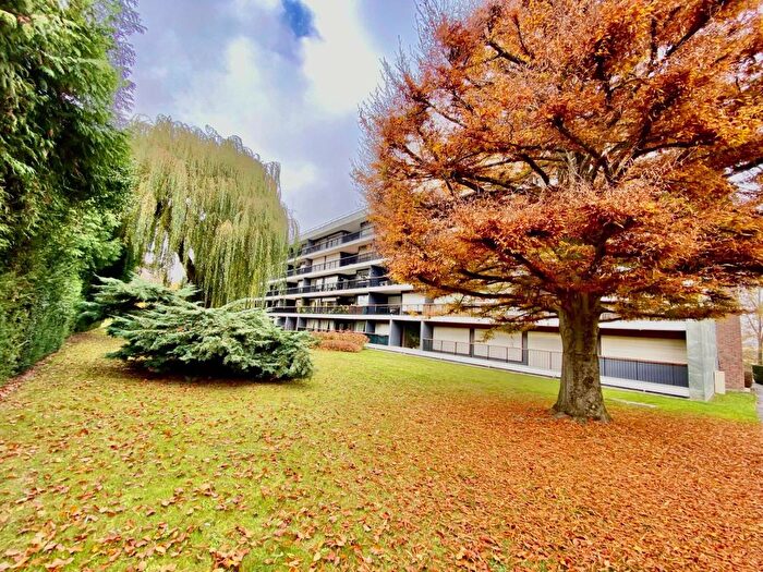 Appartement à vendre - Saint-Saulve - 7 pièces - 3 chambres