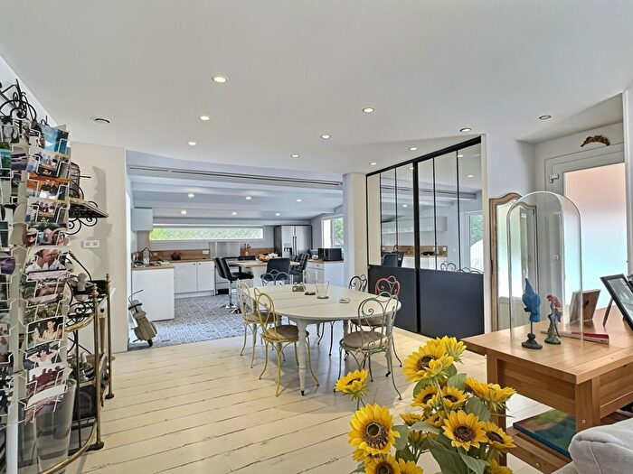 Maison 5 pièces à Trans-en-Provence, à vendre