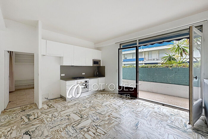 Appartement à vendre - Nice, Caucade - 2 pièces - 1 chambre